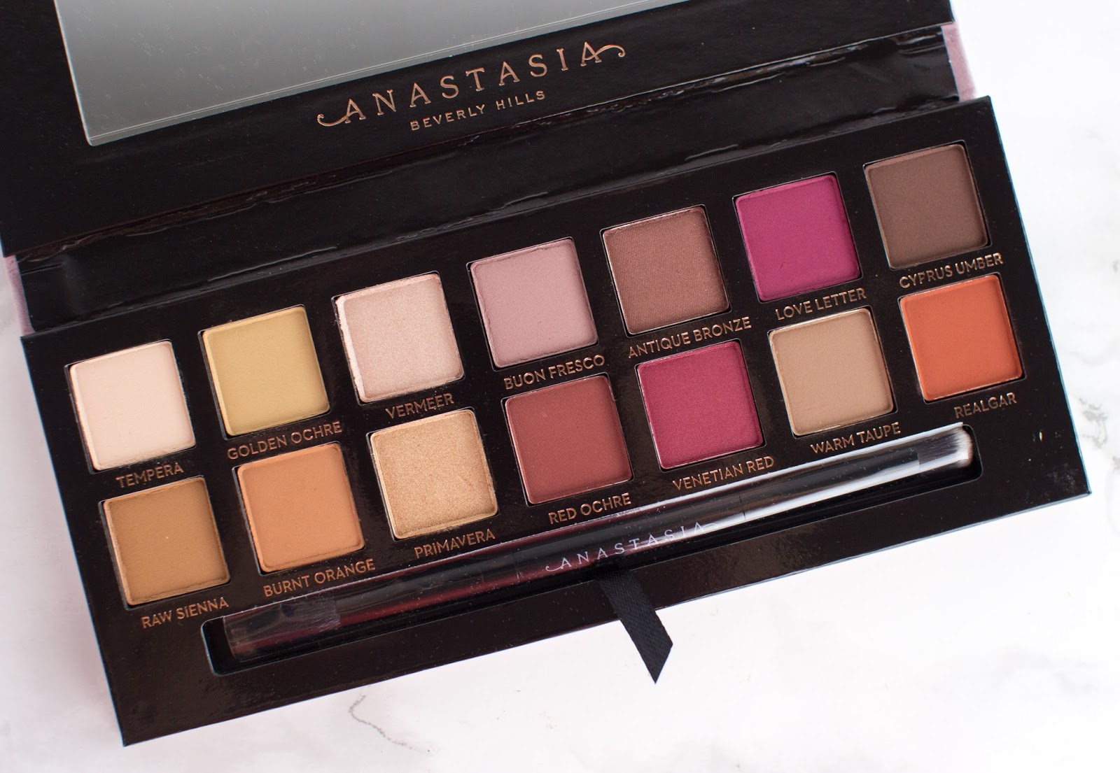 Modern renaissance palette store